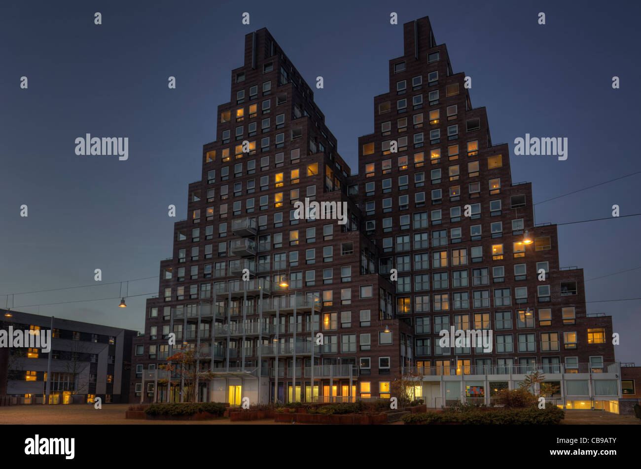 Amsterdam residential buildings hi-res stock photography and images - Alamy