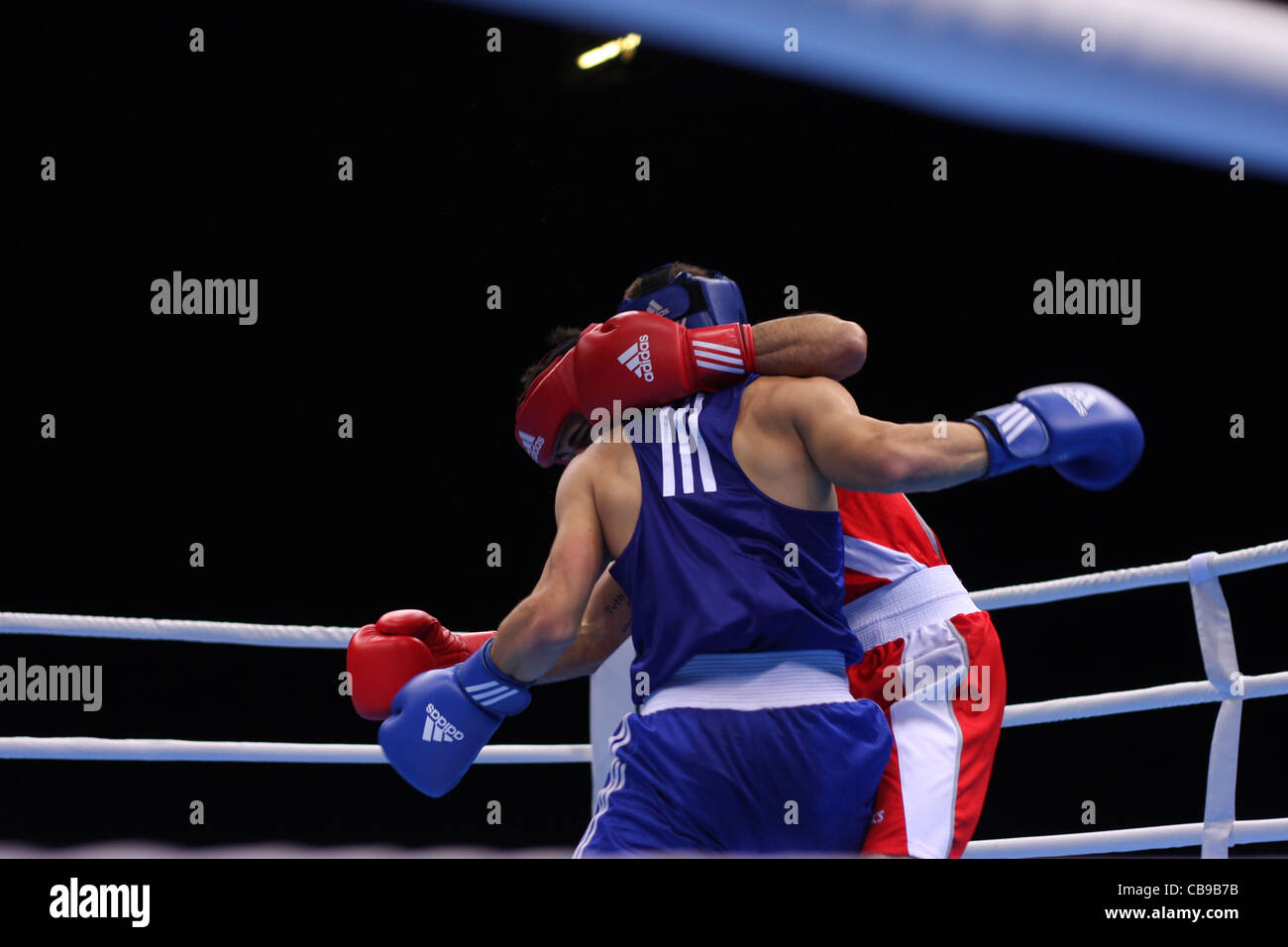 Mens light weight boxing hi-res stock photography and images - Alamy