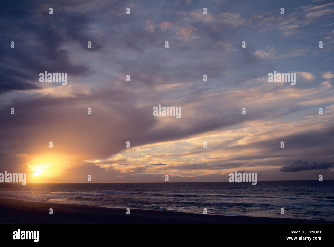 Hawaii, Kauai, Polihale Beach on western shoreline, sunset Stock Photo ...