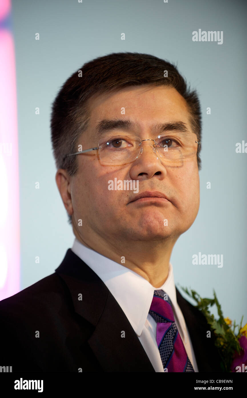 U.S. Ambassador To China Gary Locke speaks at AmCham-China’s Annual ...