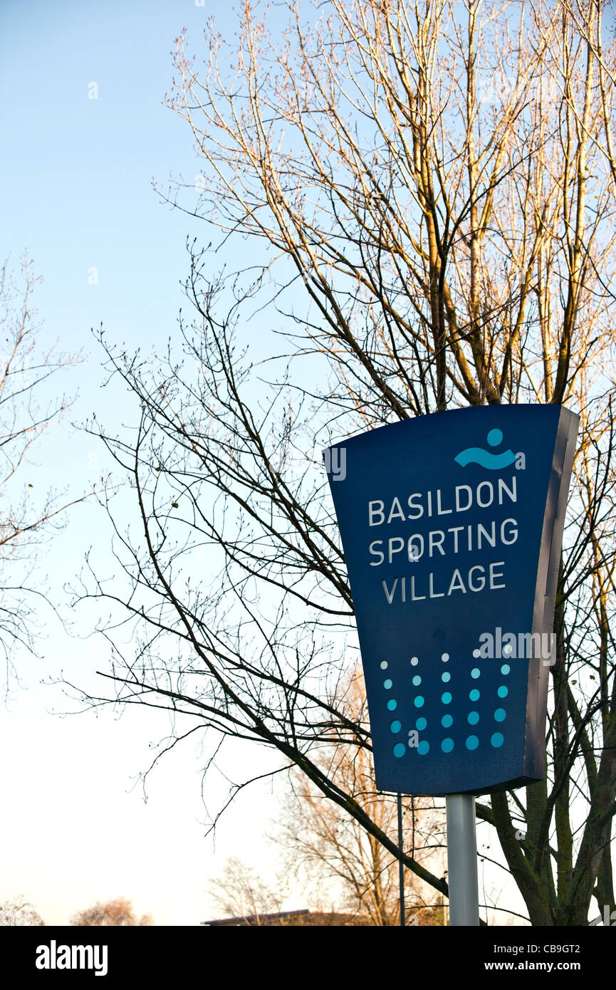 Basildon sign hi-res stock photography and images - Alamy