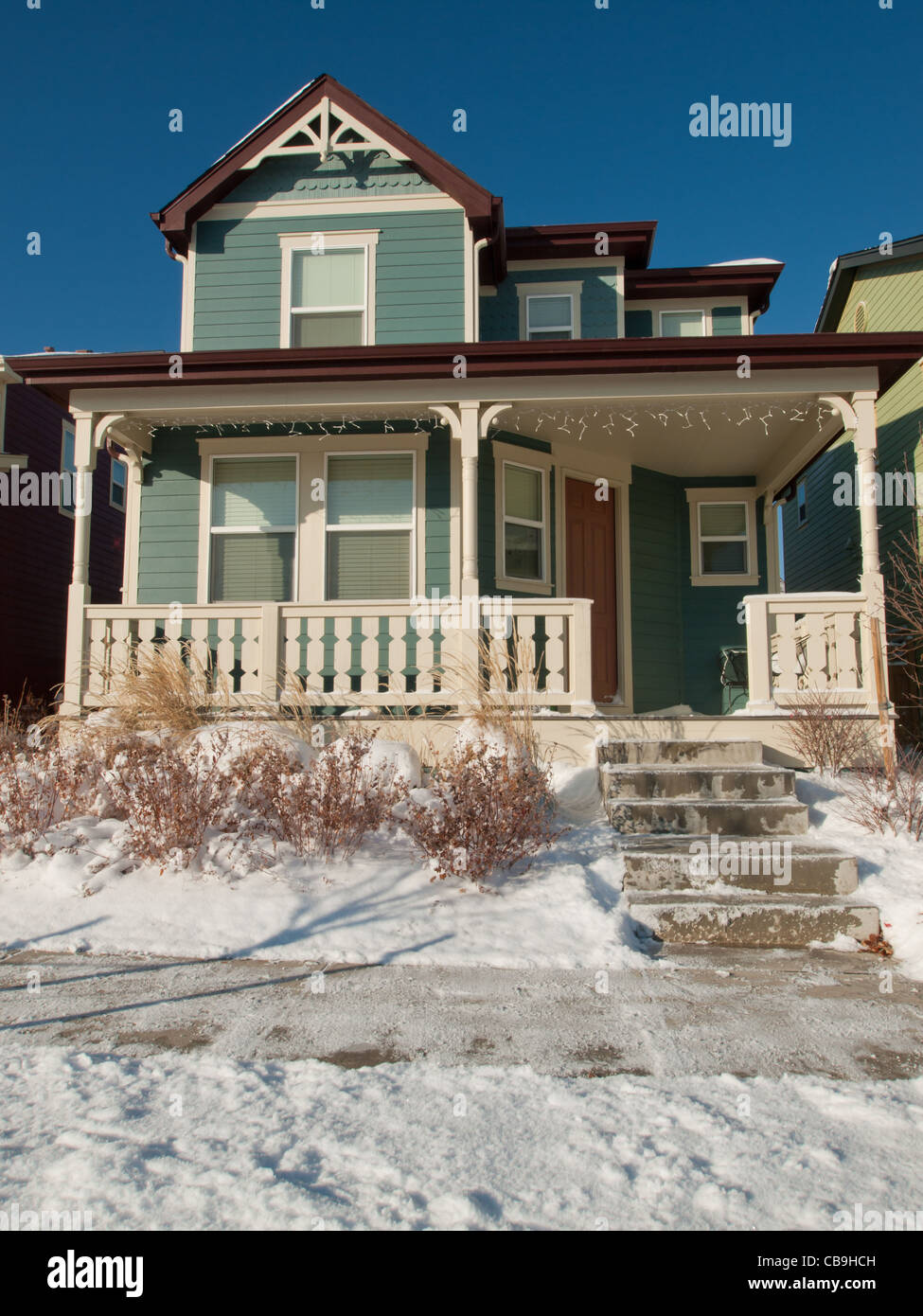 House decorated for winter holidays Stock Photo - Alamy