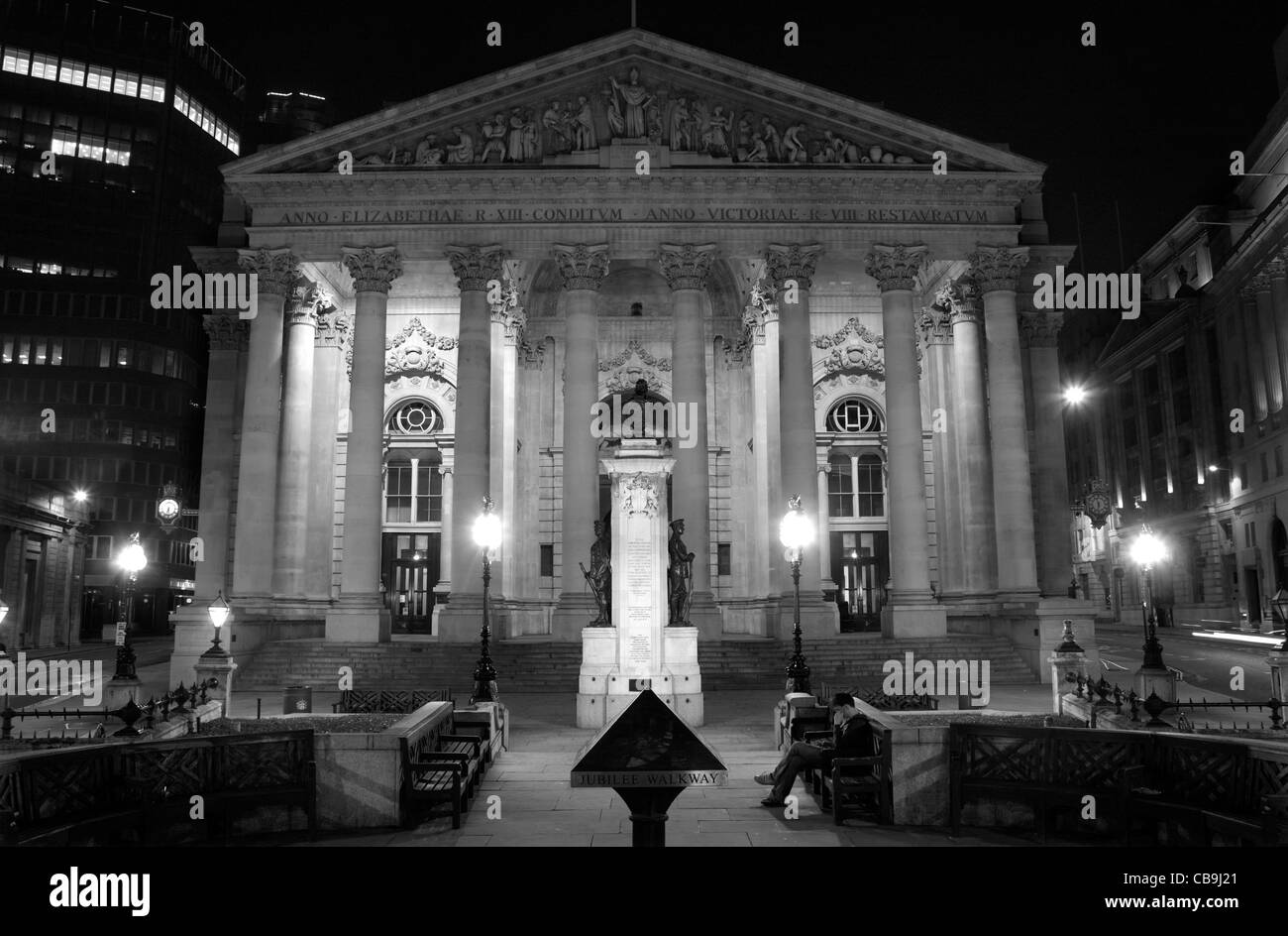 Exchange building Black and White Stock Photos & Images - Alamy