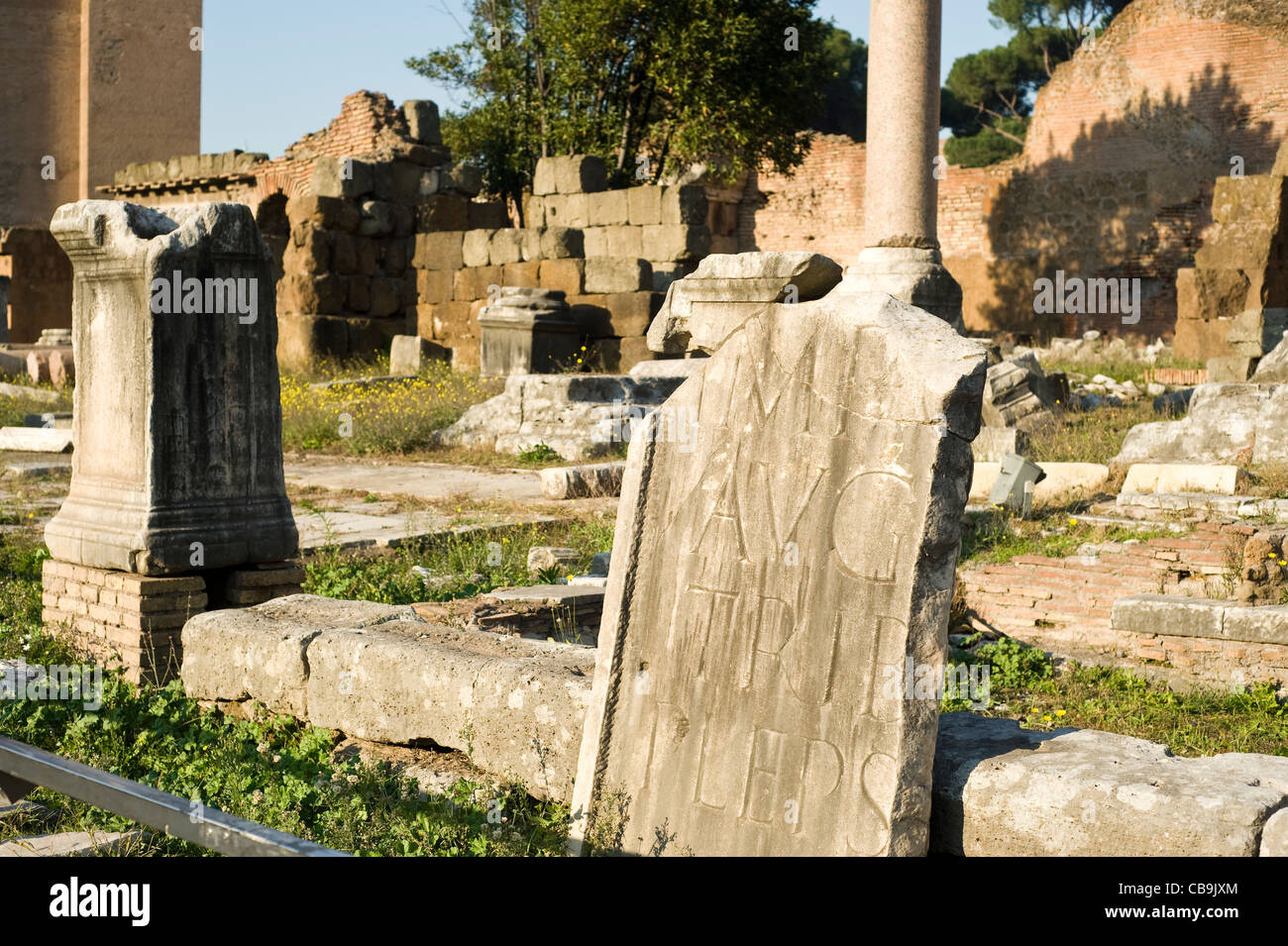 Rome, Italy - ruins in the forum Romanum Stock Photo - Alamy