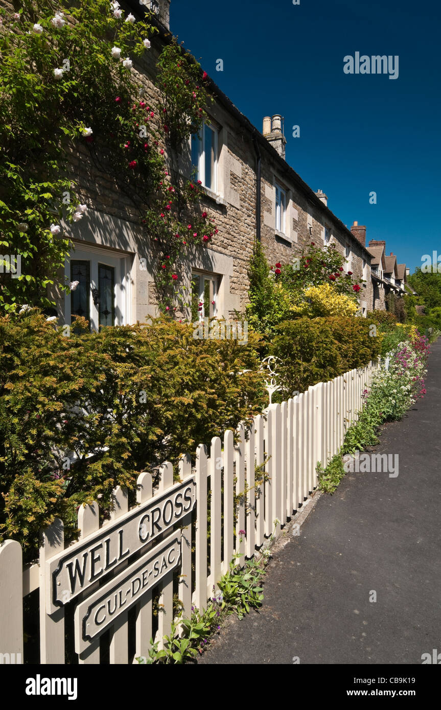Victorian cottages hi-res stock photography and images - Alamy