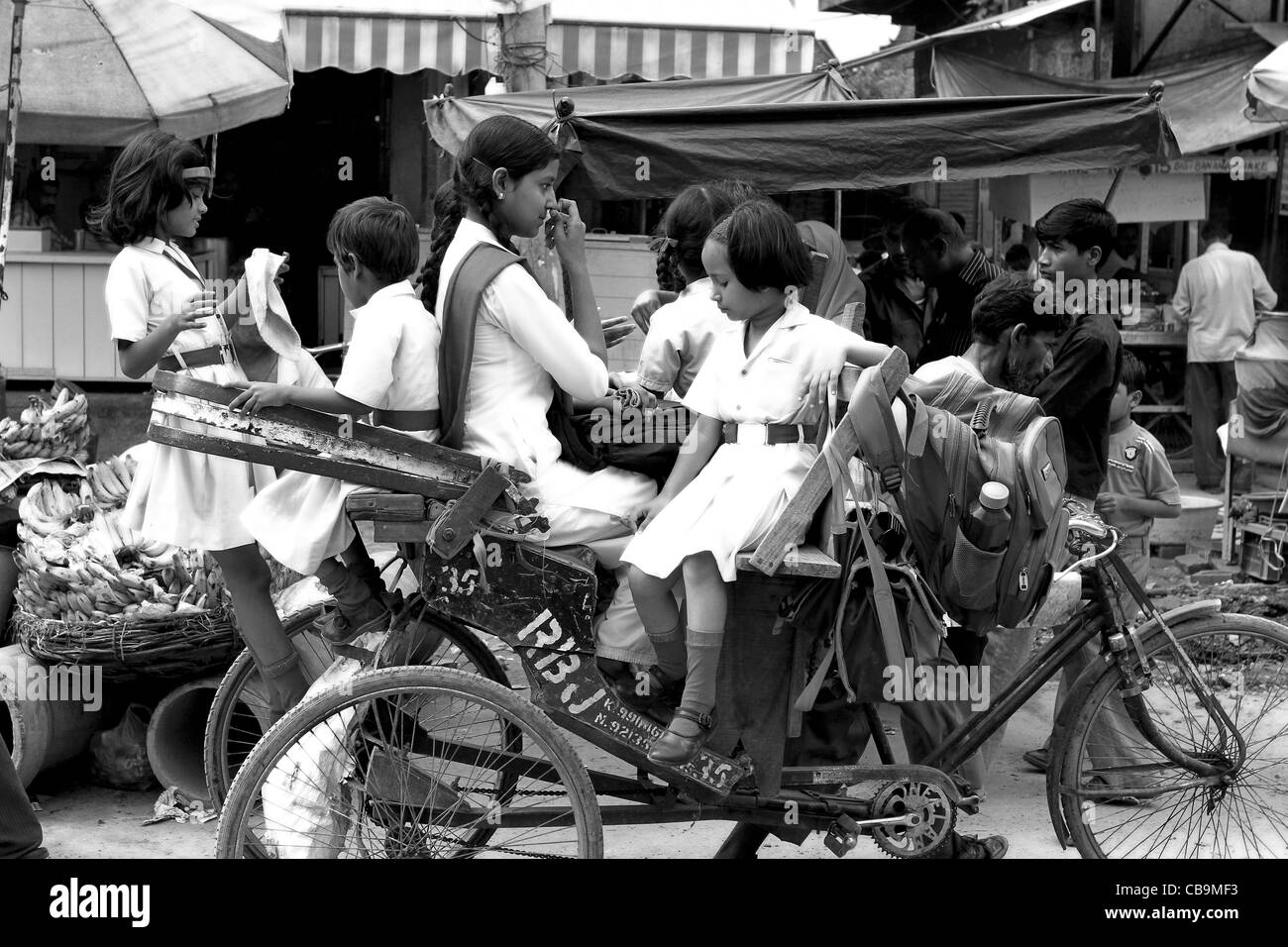 Rickshaw india school Black and White Stock Photos & Images - Alamy