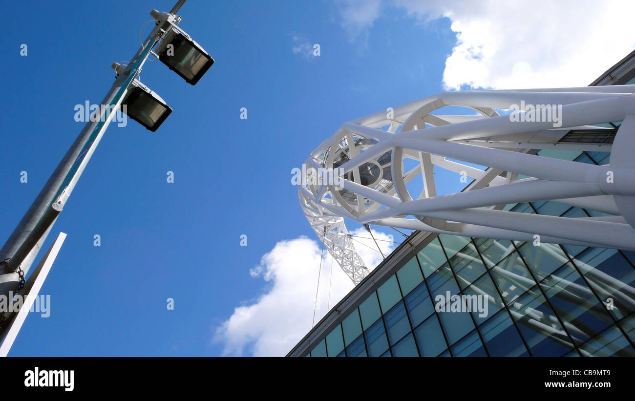 Wembley Stadium Arch Stock Photo - Alamy