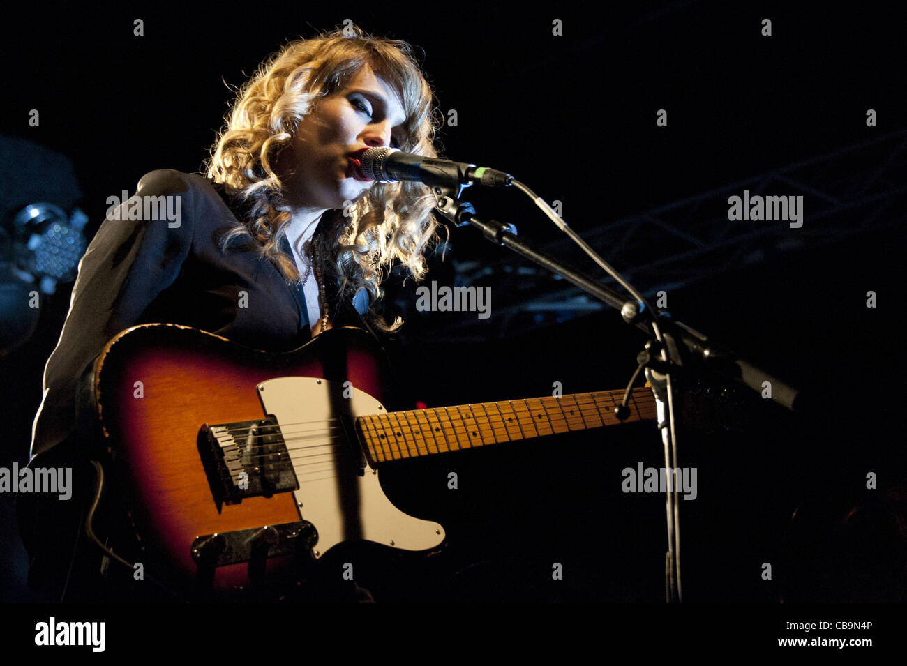 Anna Calvi performs in Rome Stock Photo - Alamy