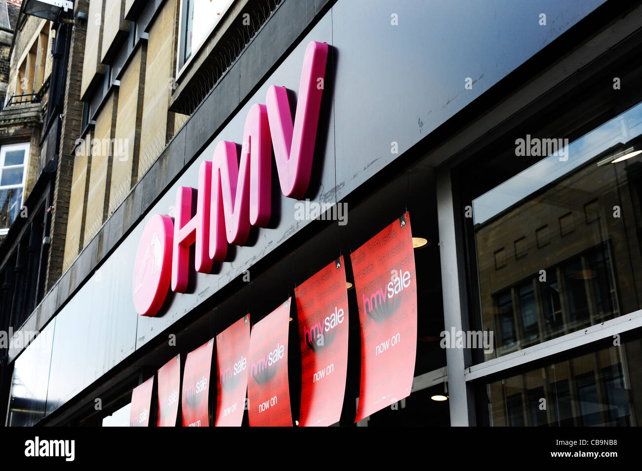 Hmv logo shop hi-res stock photography and images - Alamy