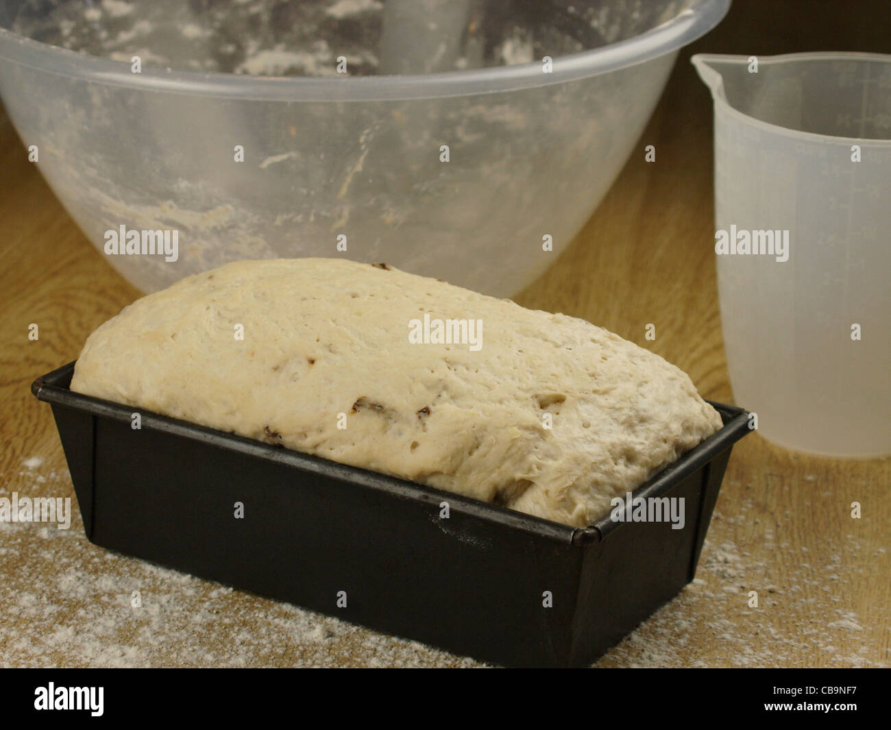 Ready made dough hi-res stock photography and images - Alamy