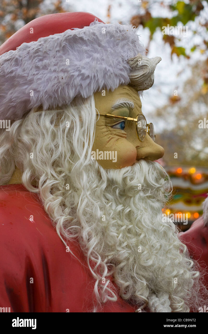 statue of Santa Claus Stock Photo - Alamy