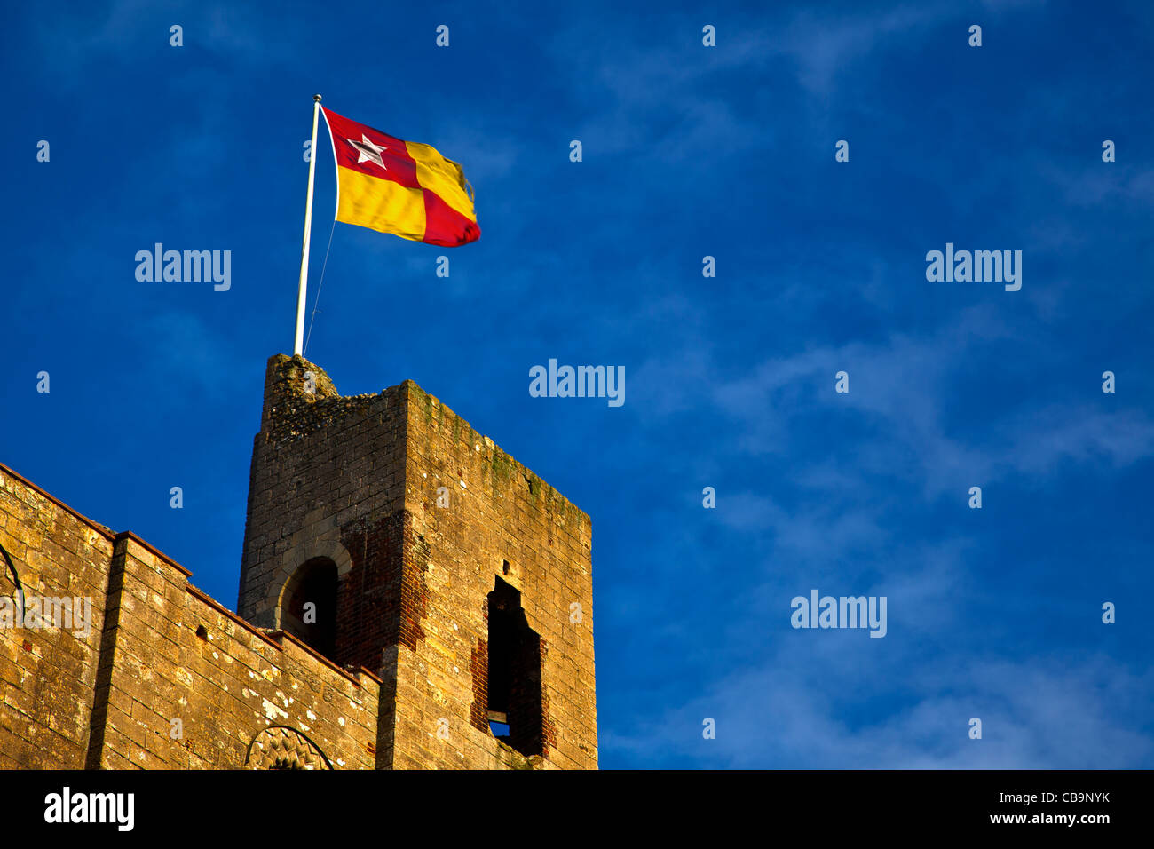 Hedingham castle flag de vere hi-res stock photography and images - Alamy