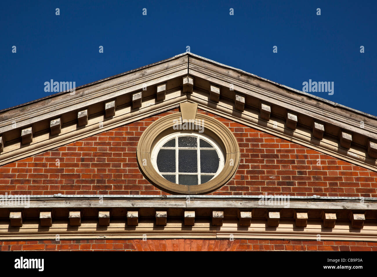 Circular window brickwork hi-res stock photography and images - Alamy