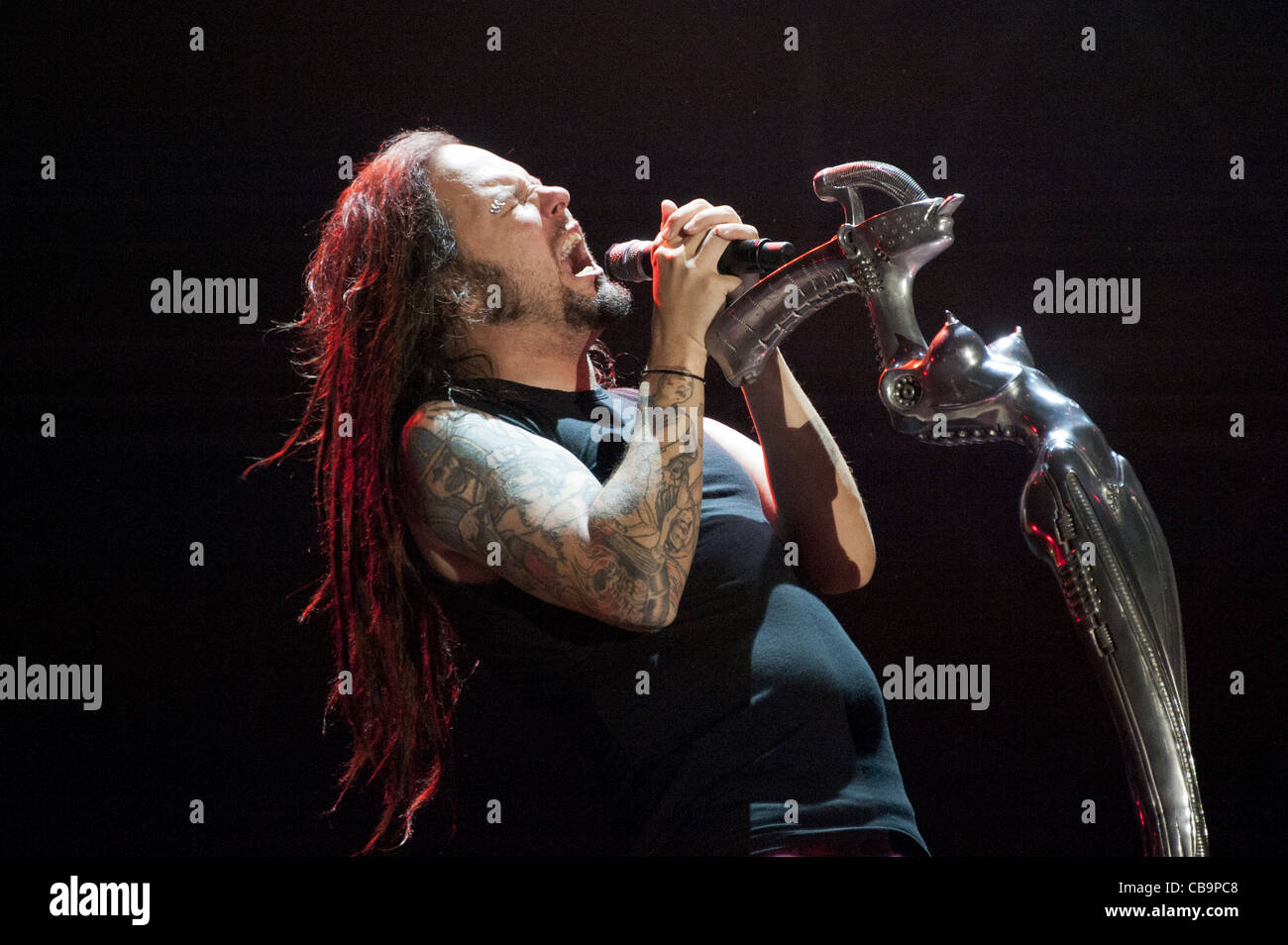 Jonathan Davis of Korn performs in Rome Stock Photo - Alamy