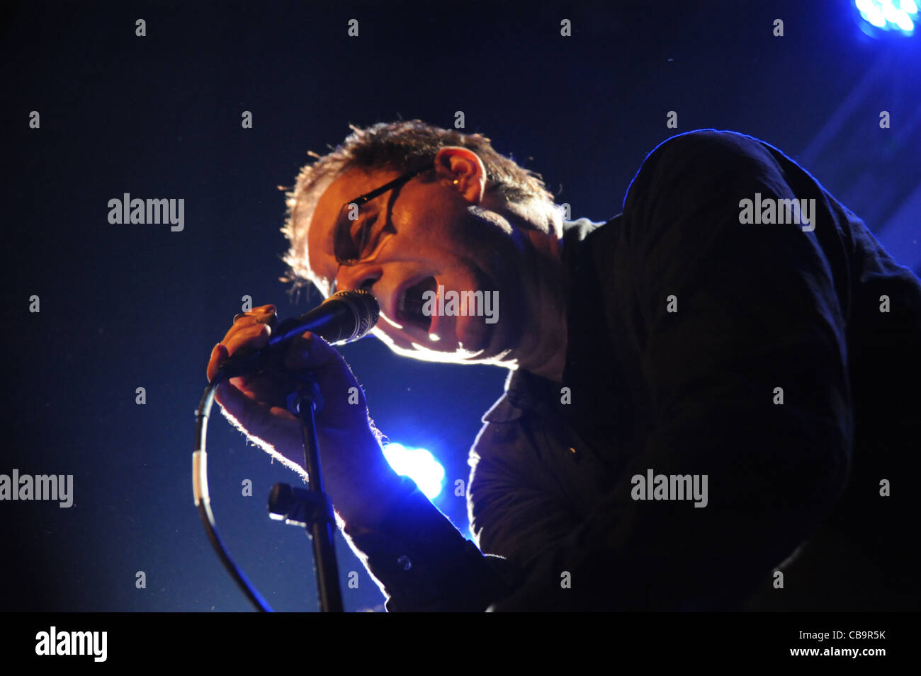 Colin Newman of Wire performs in Rome Stock Photo - Alamy