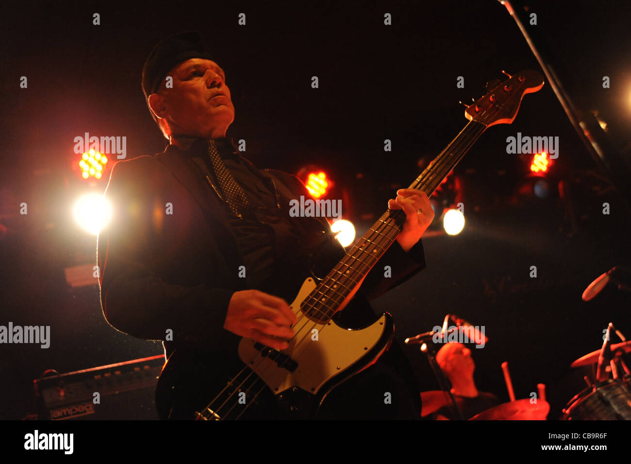 Graham Lewis of Wire performs in Rome Stock Photo - Alamy