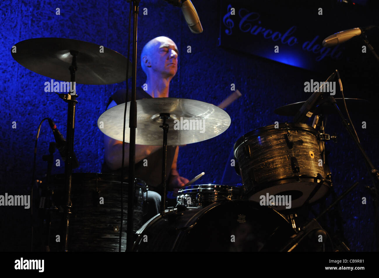 Robert Grey of Wire performs in Rome Stock Photo - Alamy
