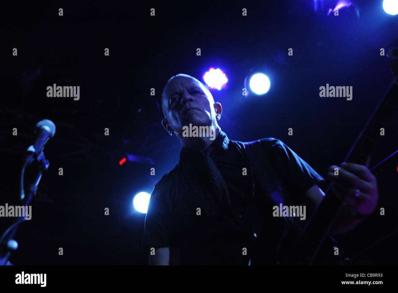 Graham Lewis of Wire performs in Rome Stock Photo - Alamy