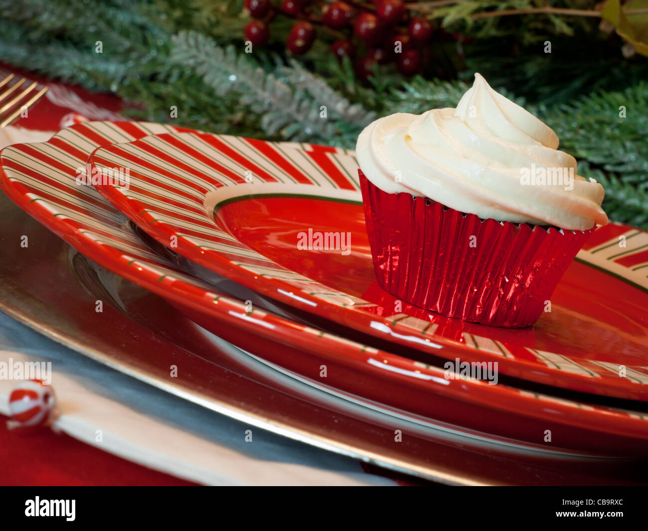 A table set for a holiday meal Stock Photo - Alamy