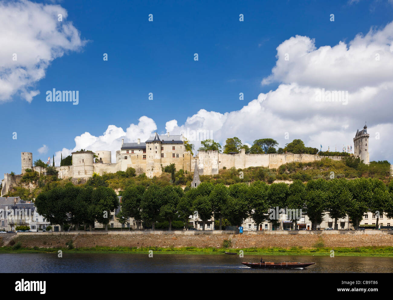 Chinon france castle hi-res stock photography and images - Alamy