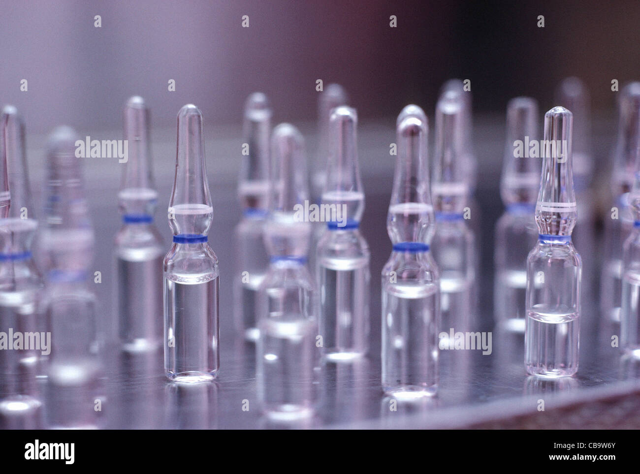 Ampule Stock Photos & Ampule Stock Images - Alamy