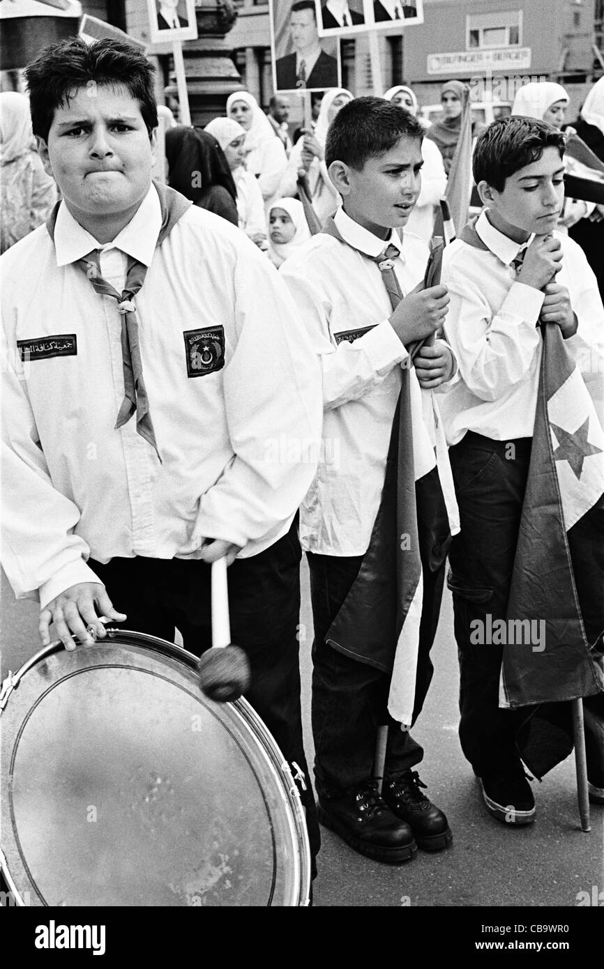 Syria syrian uniform Black and White Stock Photos & Images - Alamy