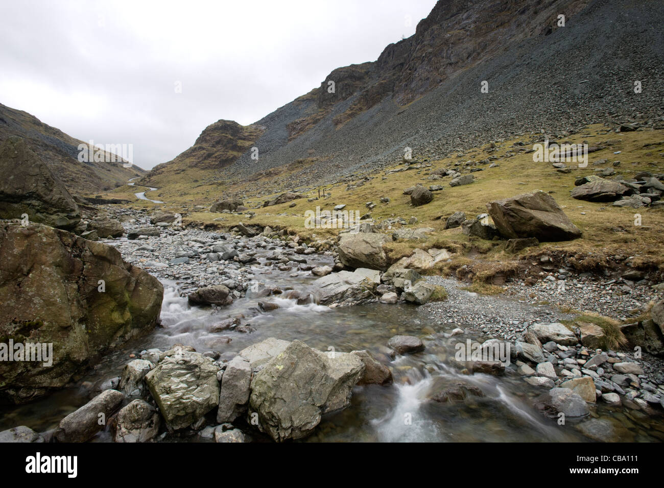 Rugged mountain and stream hi-res stock photography and images - Alamy