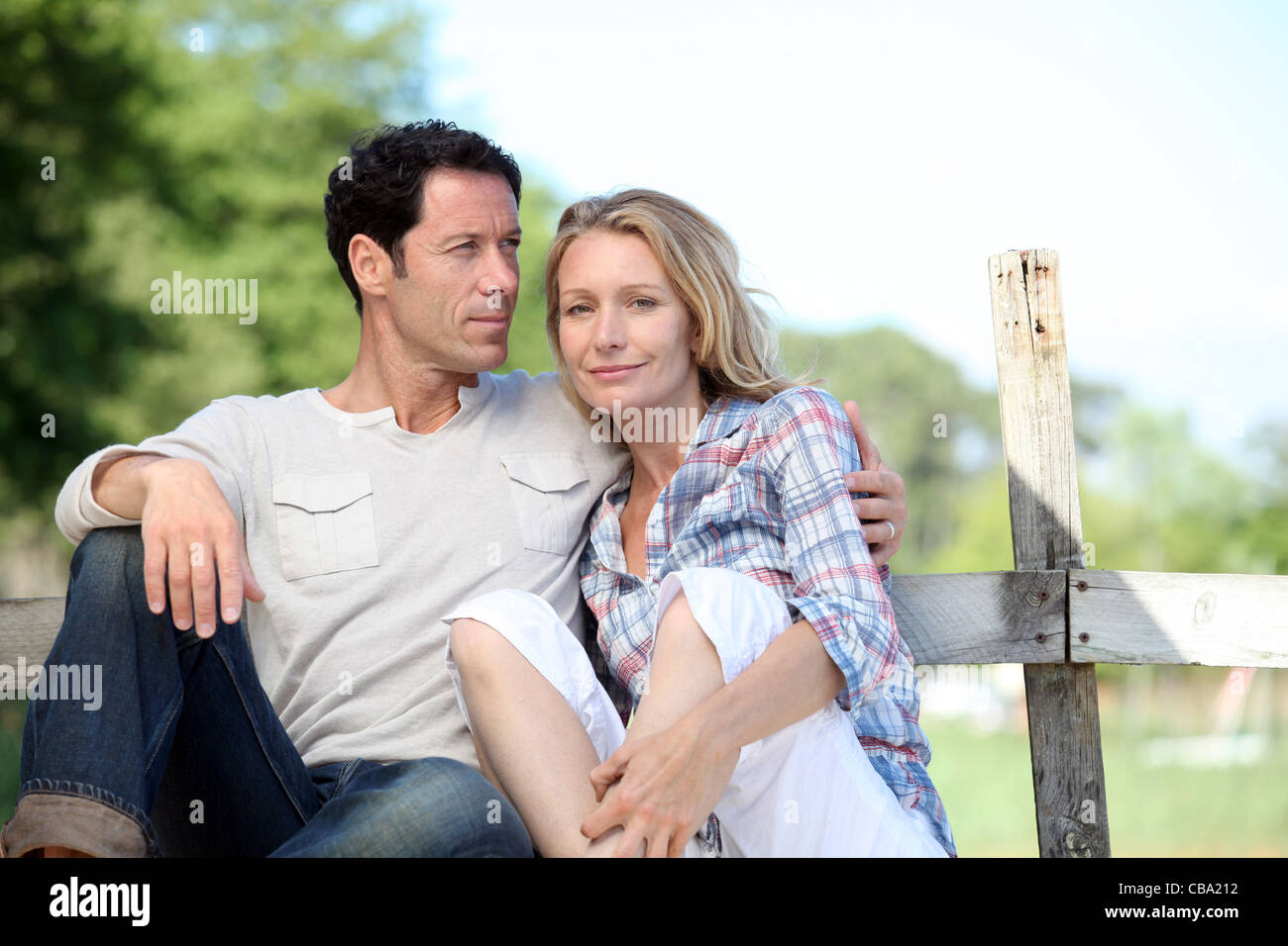 couple in the countryside Stock Photo - Alamy