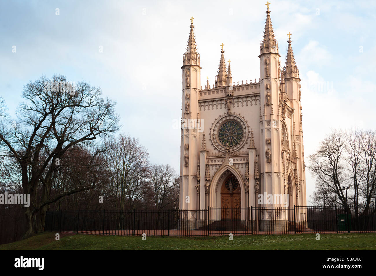 Russian gothic architecture hi-res stock photography and images - Alamy