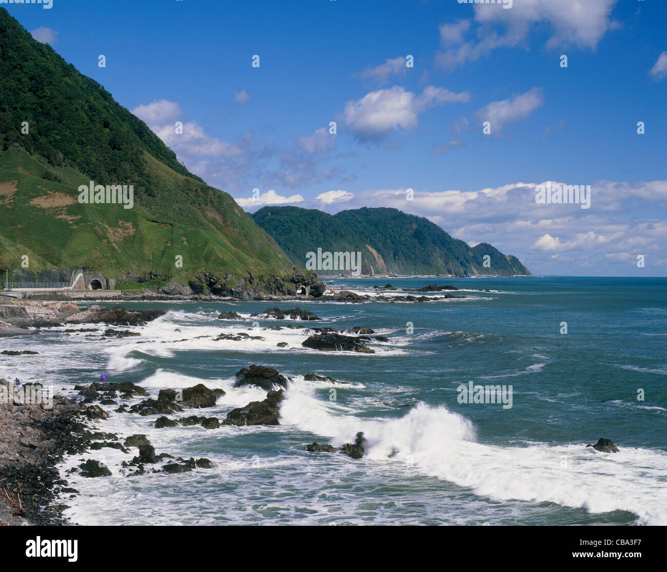 Road japan cliff hi-res stock photography and images - Alamy