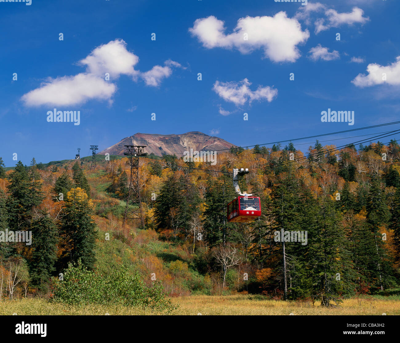 Mount Asahidake and Asahidake Ropeway, Higashikawa, Hokkaido, Japan ...