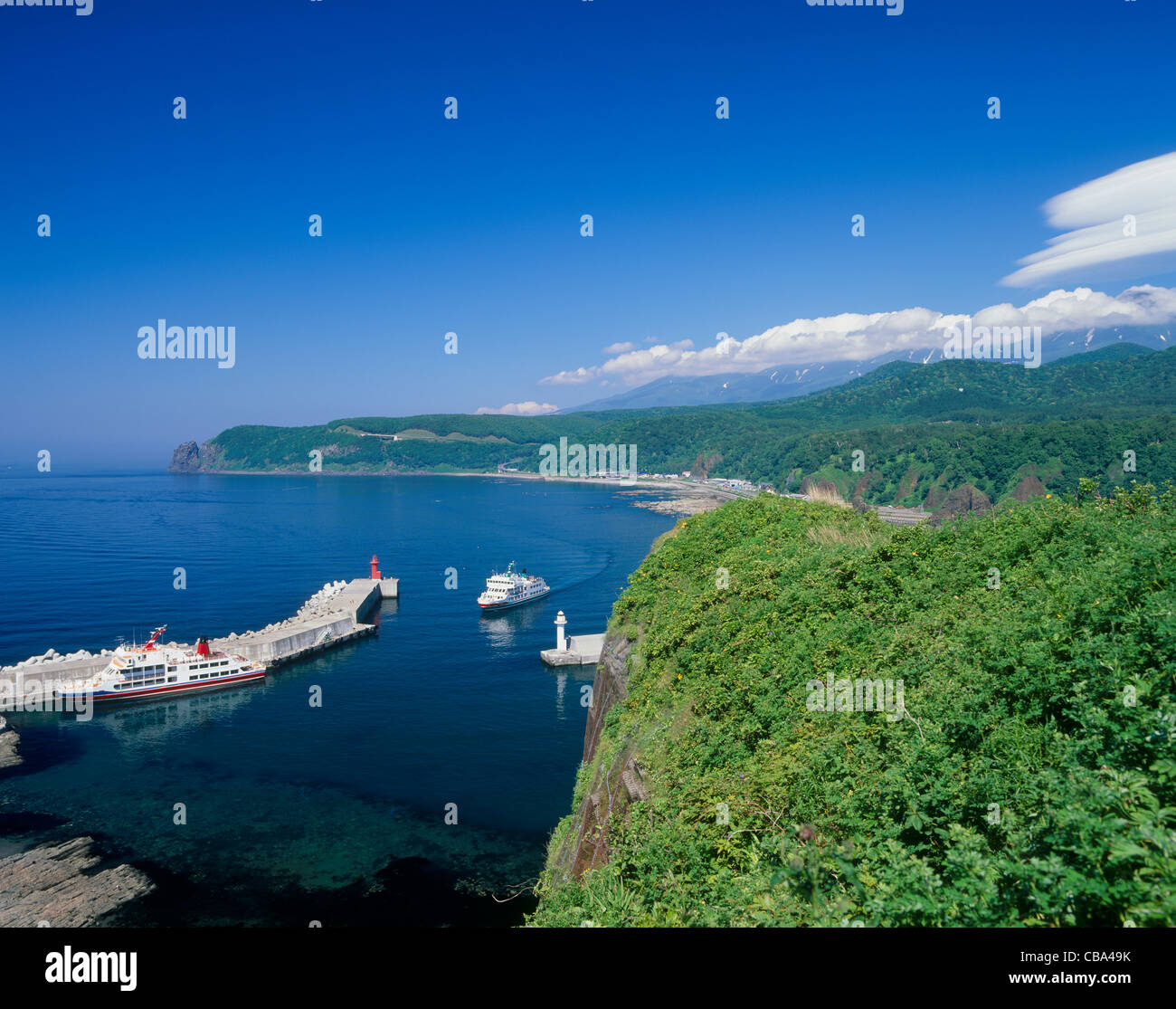 Utoro shiretoko shari hokkaido japan hi-res stock photography and ...