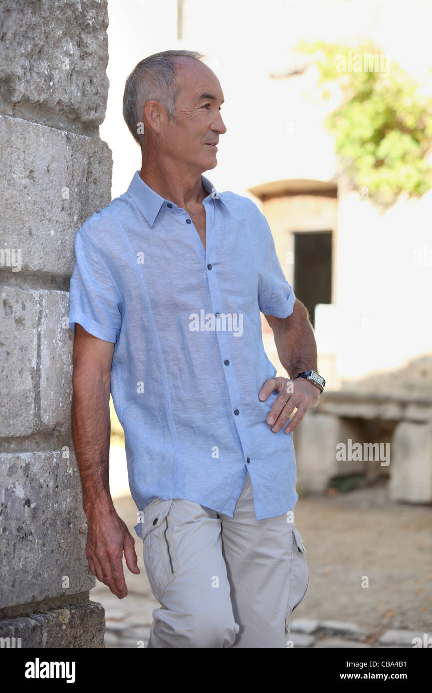 Old man on holiday Stock Photo - Alamy