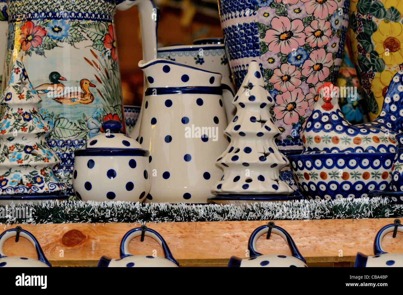 Hand made pottery hi-res stock photography and images - Alamy