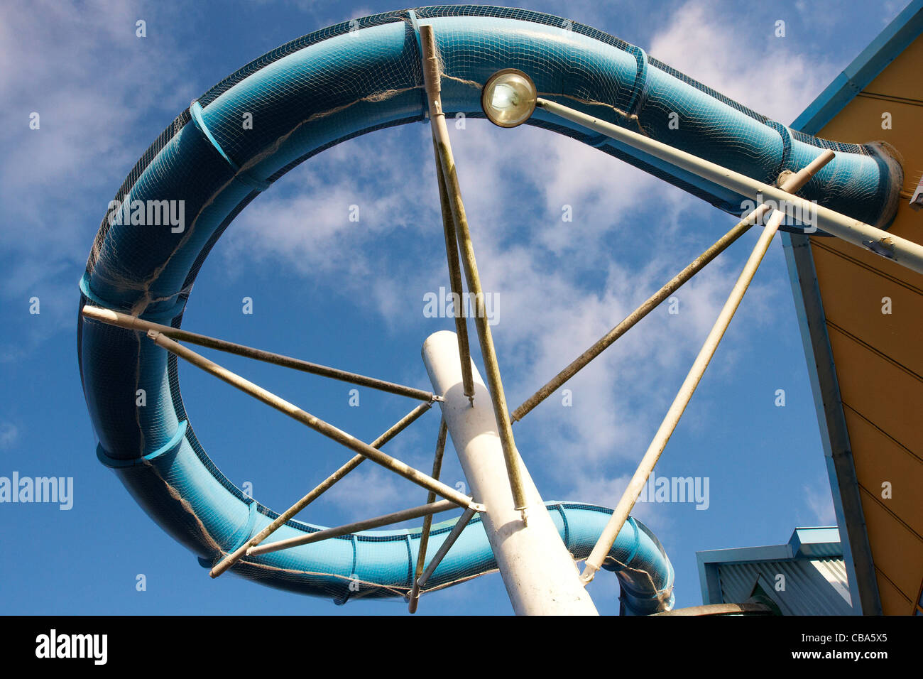 Exterior view of the Leisure World complex in Jarmans Park, Hemel ...