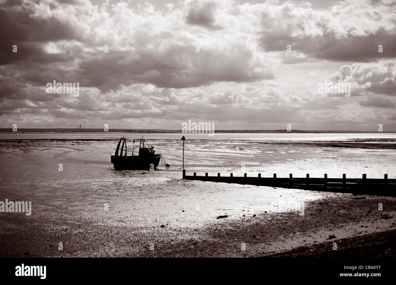 Southend on sea boat hi-res stock photography and images - Alamy