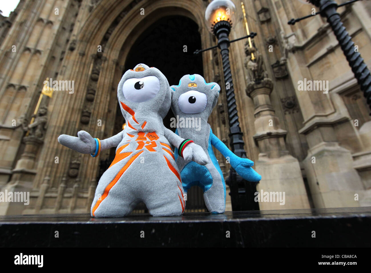 Mascots hi-res stock photography and images - Alamy