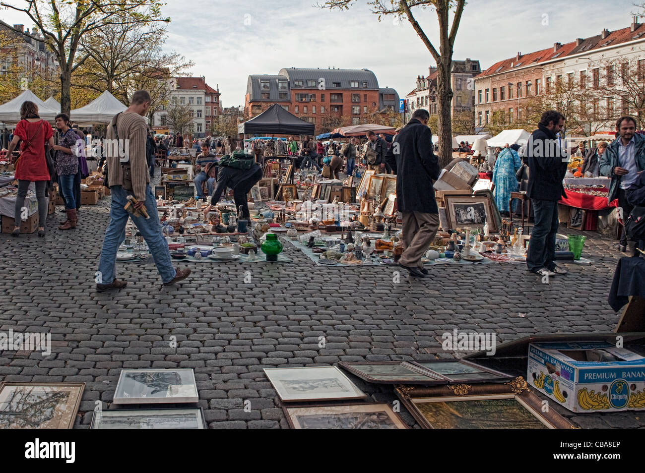 Scene from a Brussels street market Stock Photo - Alamy