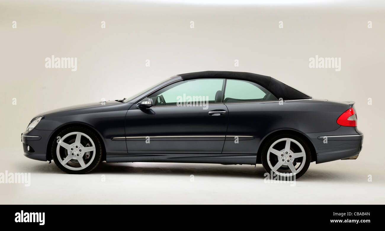 Mercedes benz clk convertible hi-res stock photography and images - Alamy