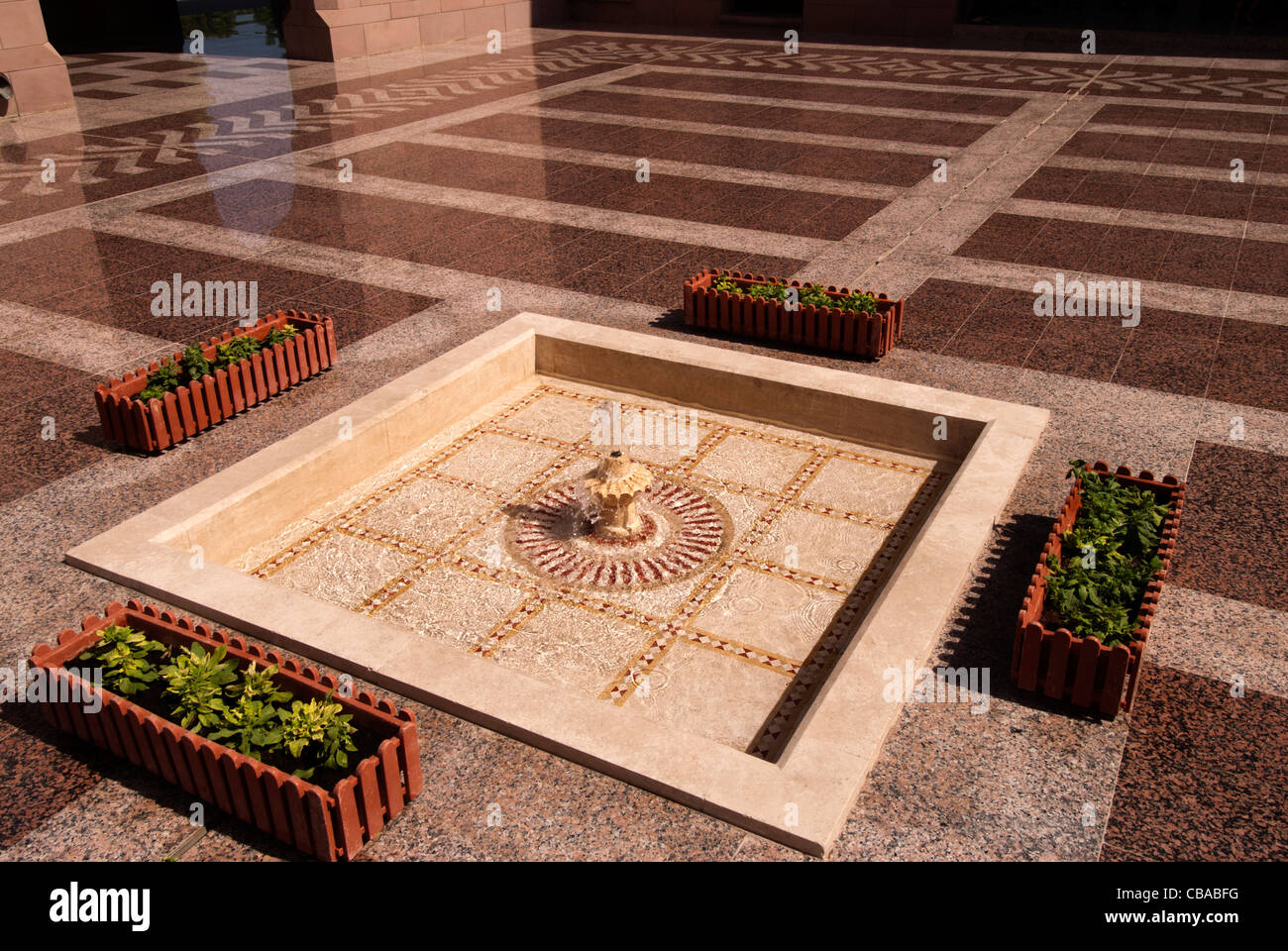 Mosque Ornamental Fountain Stock Photo - Alamy