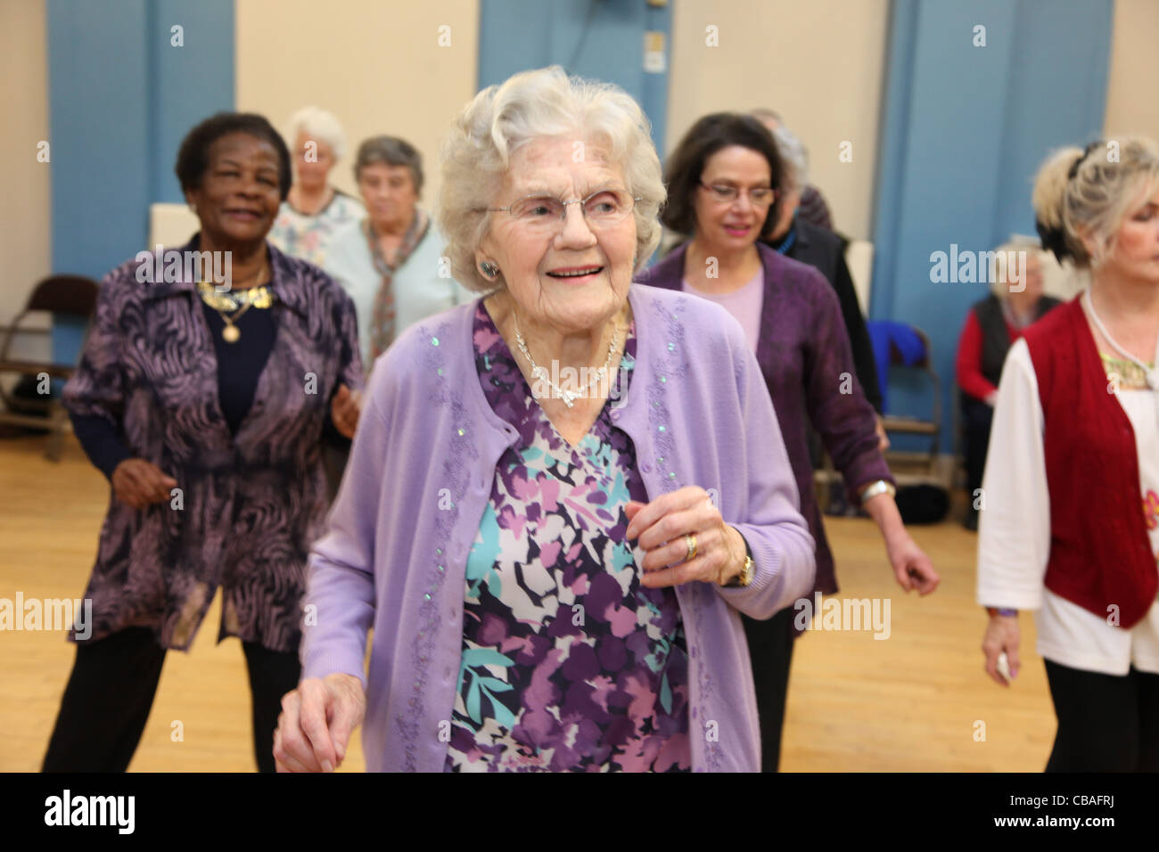 Linedancing hi-res stock photography and images - Alamy