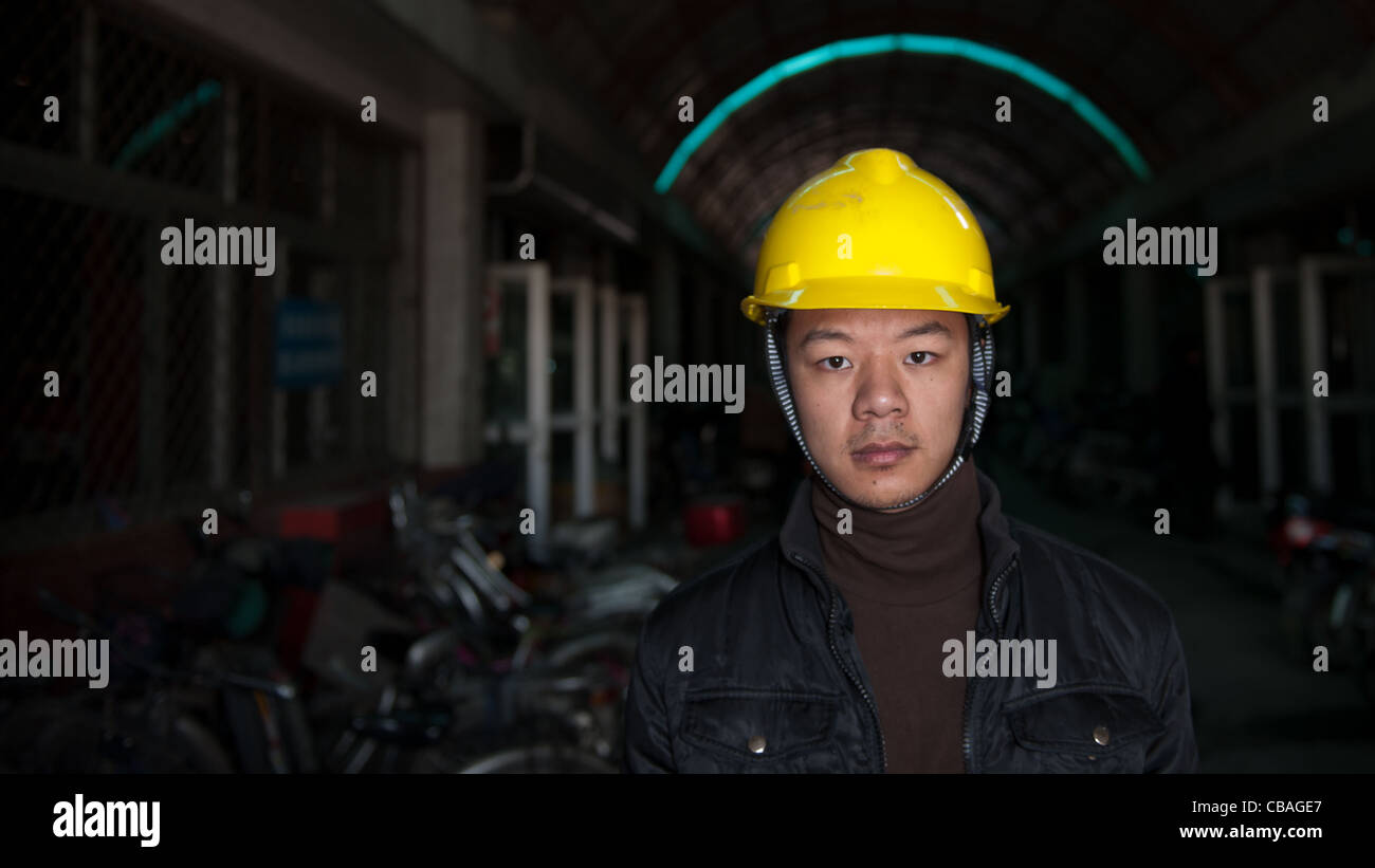 Construction worker portrait Stock Photo - Alamy