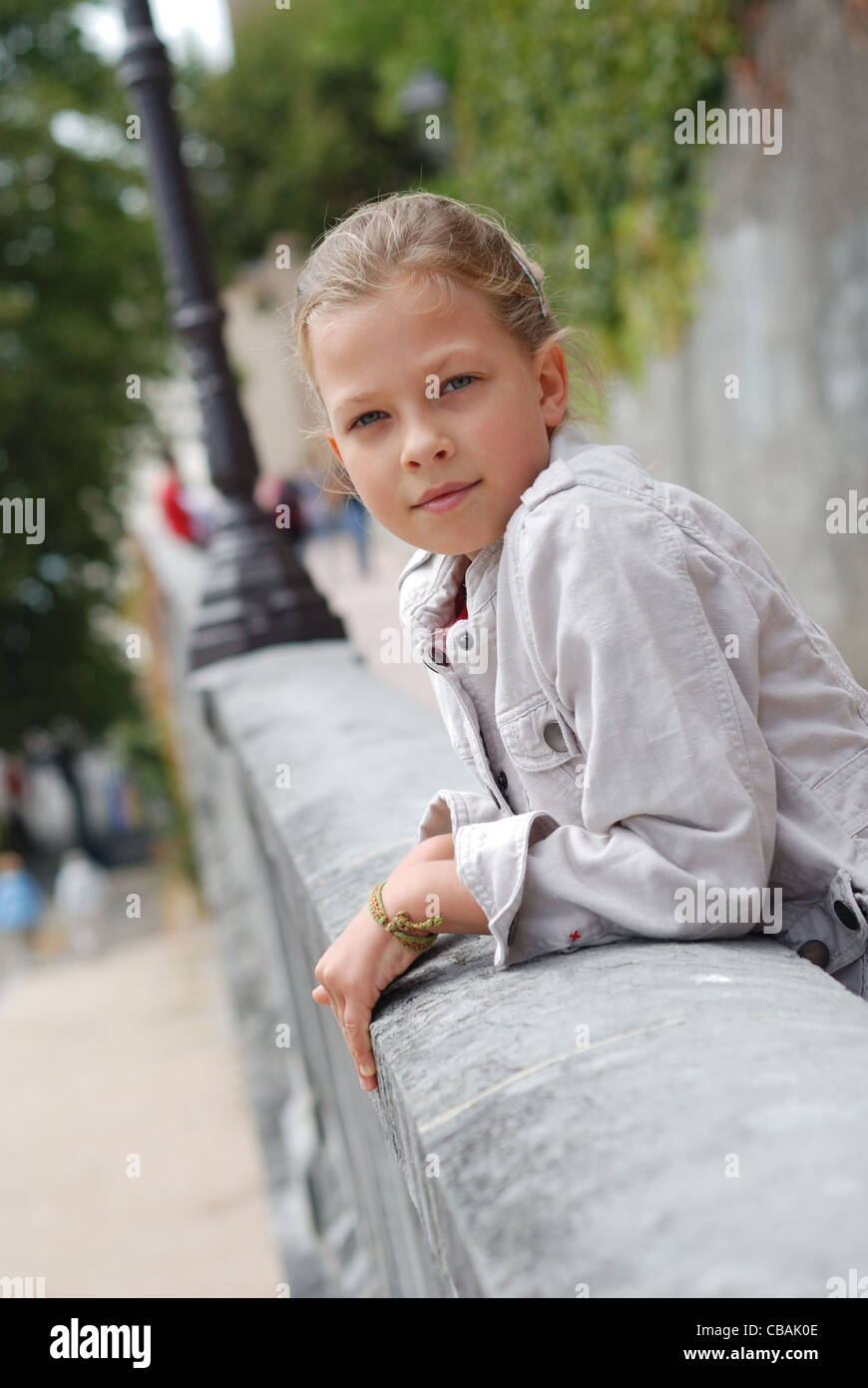 Preteen girl in the park Stock Photo - Alamy