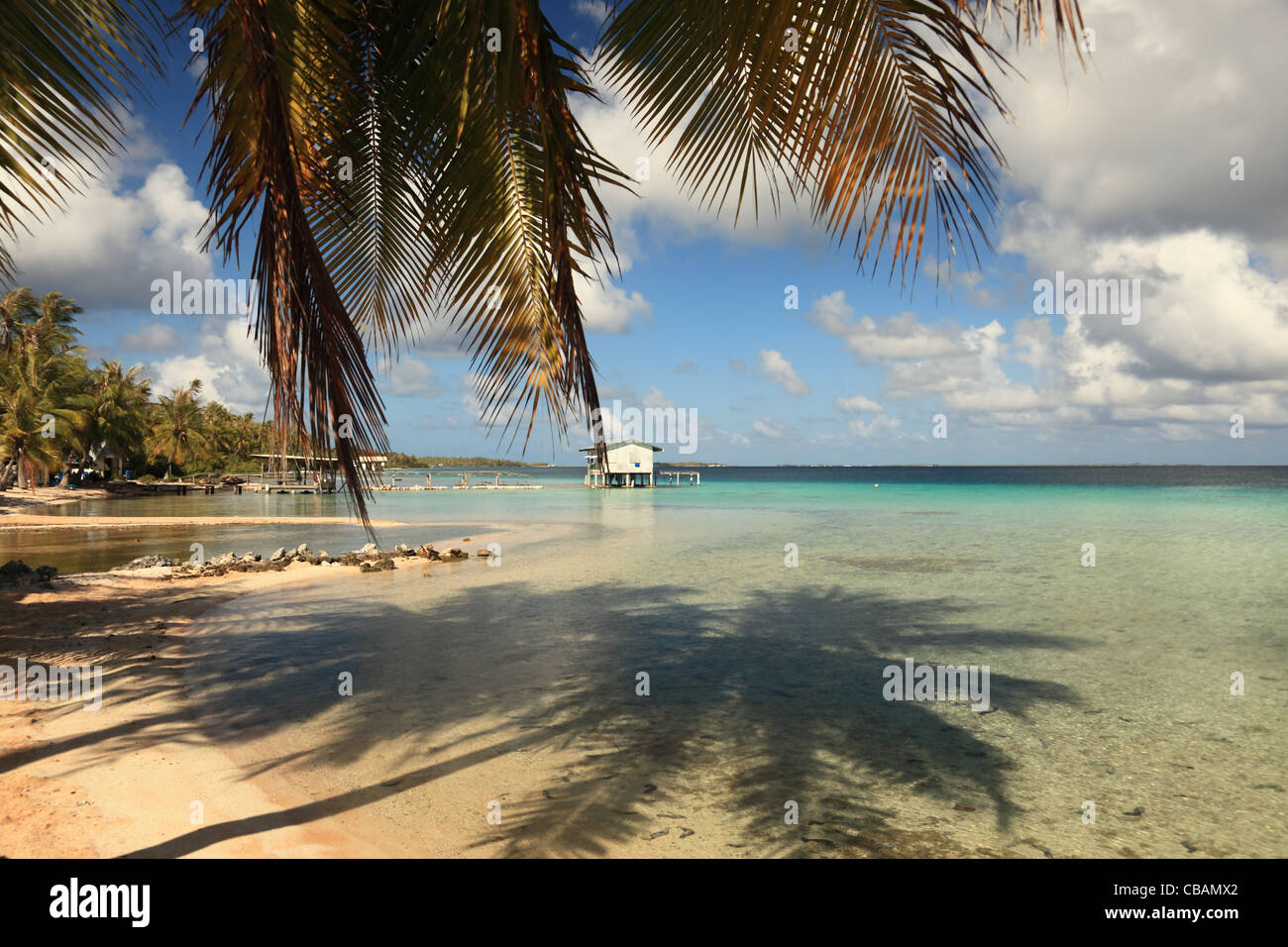 Manihi atoll, french polynesia hi-res stock photography and images - Alamy
