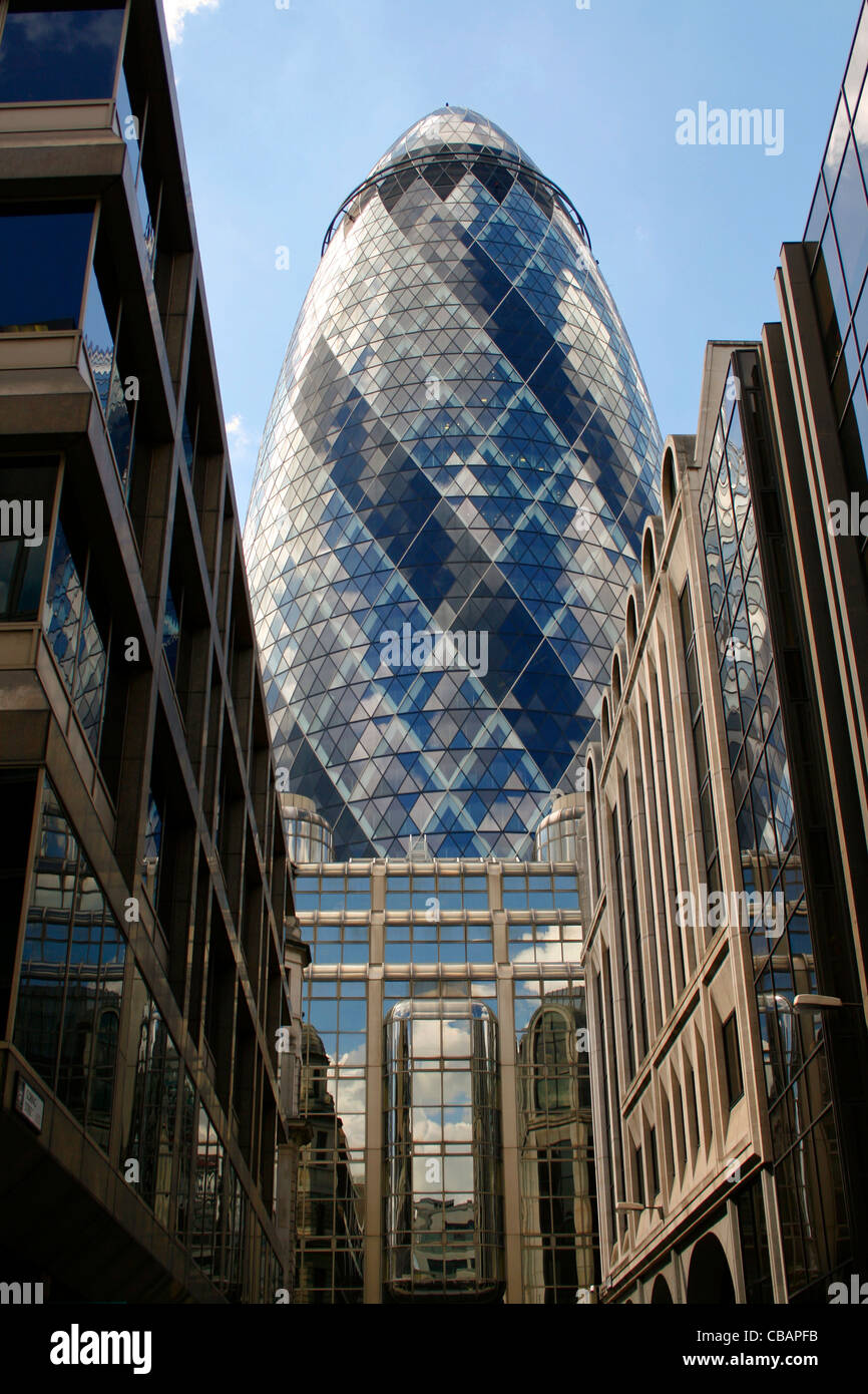 London city glass windows hi-res stock photography and images - Alamy