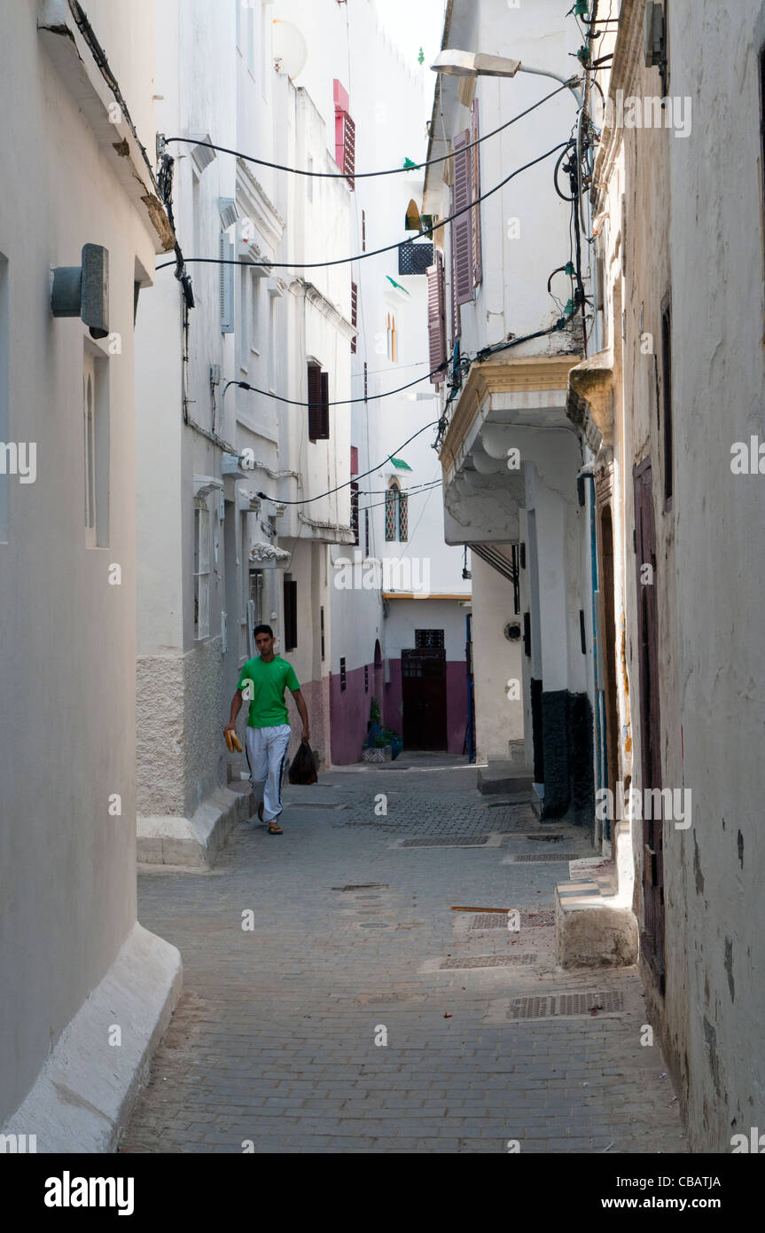 Tangier street scene hi-res stock photography and images - Alamy