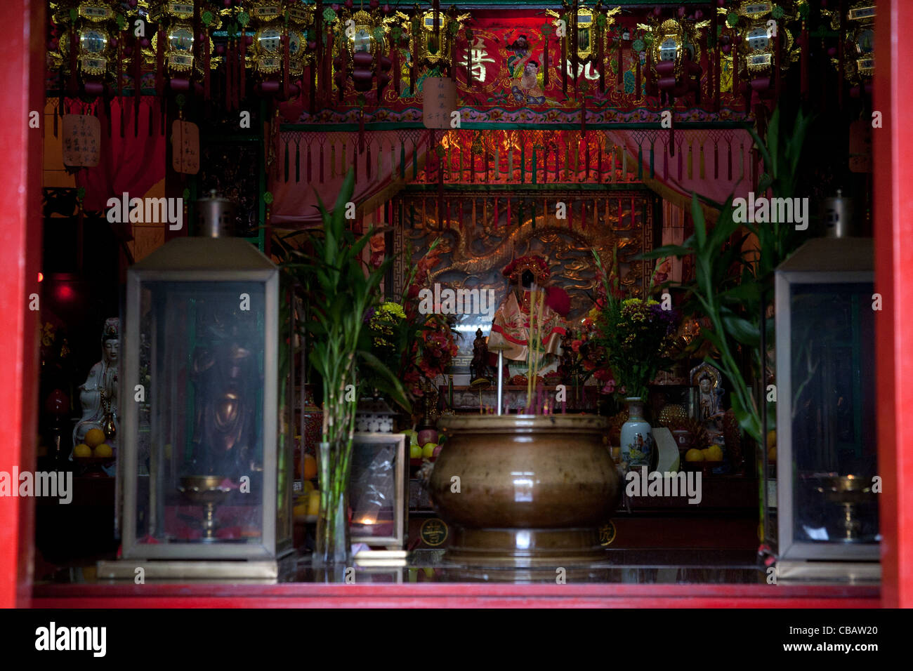The altar of a Kwun Yam Temple Cheung Chau, Hong Kong outlying island ...