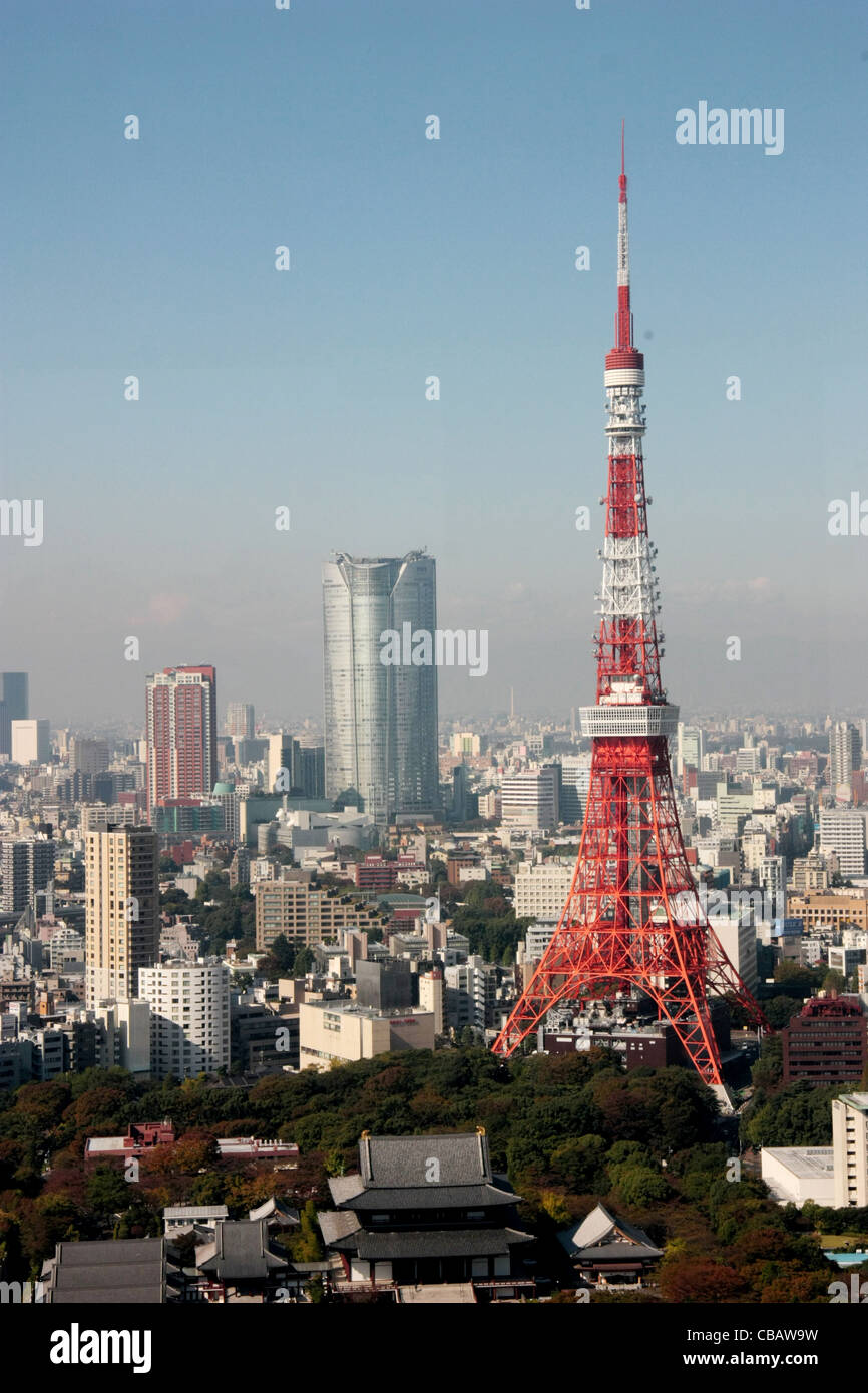Tokyo Tower and Mori building photographed from the Tokyo World Trade ...