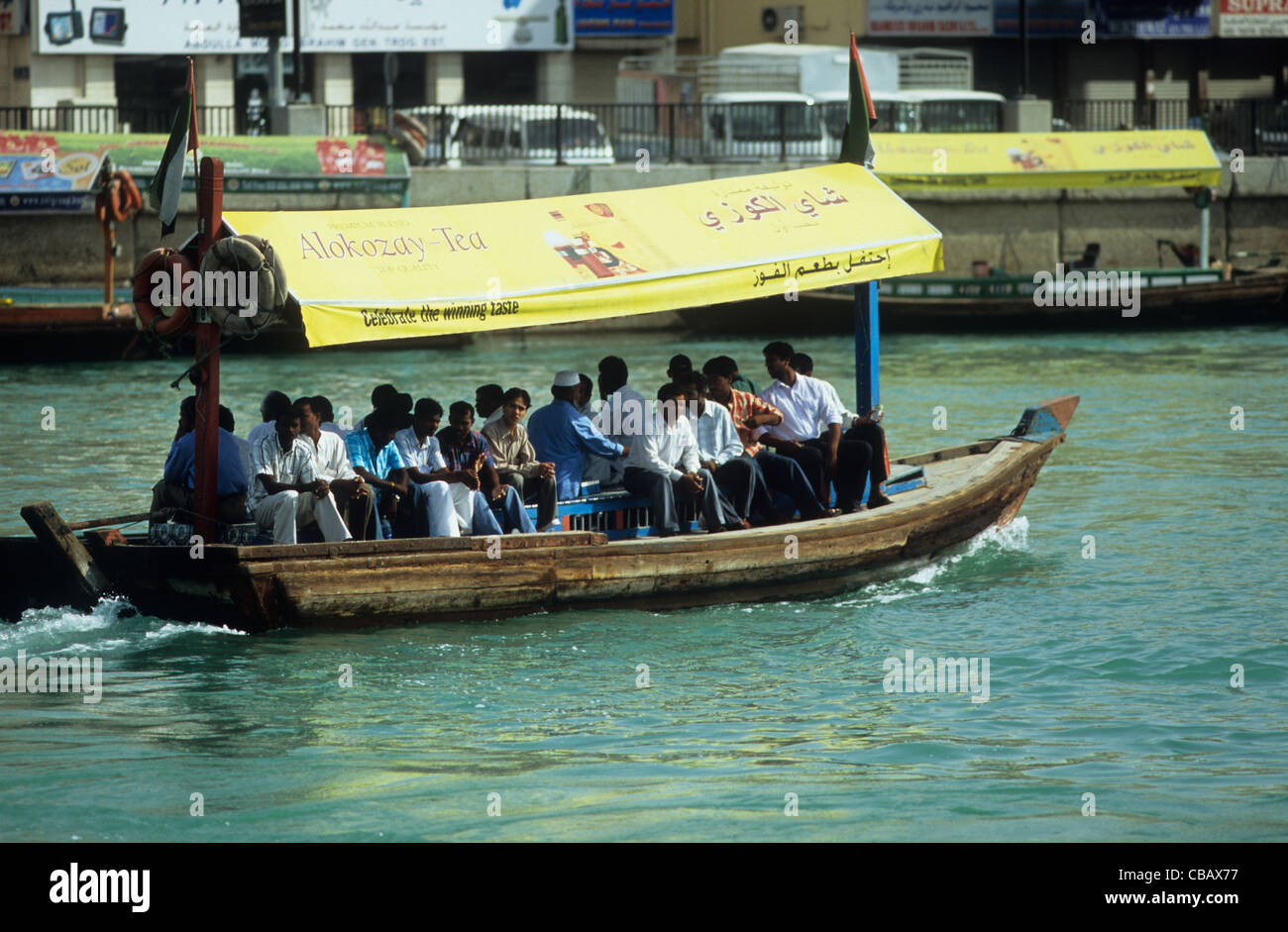 UAE, Dubai, Abra water taxi along the creek Stock Photo - Alamy
