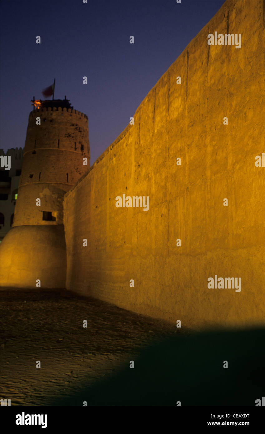 UAE, Dubai, Dubai museum, Al-Fahidi fort at night Stock Photo - Alamy